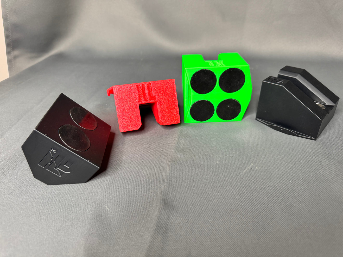 Magnetic Modular Prybar Organizers / Hangers RV2 – Tool Craft Organizers